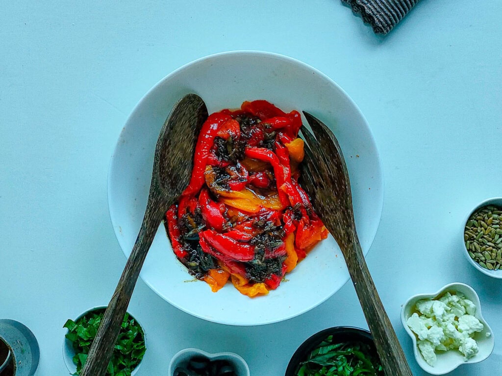 Simple Roasted Red Pepper Salad With Balsamic Dressing - Go Healthy ...