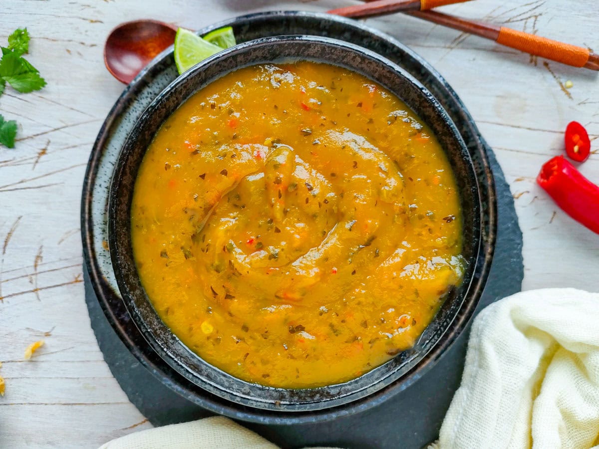 Quick And Easy Mango Chili Sauce (6 Ingredients) - Go Healthy Ever After